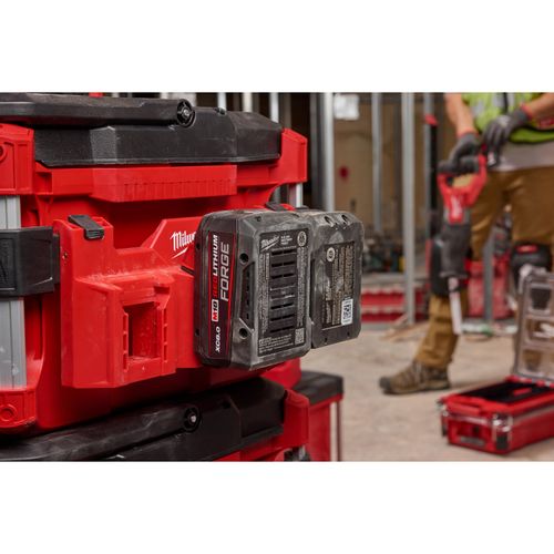 48-22-8603 - Milwaukee 48-22-8603 - PACKOUT Tool Box M18 Battery Rack ...