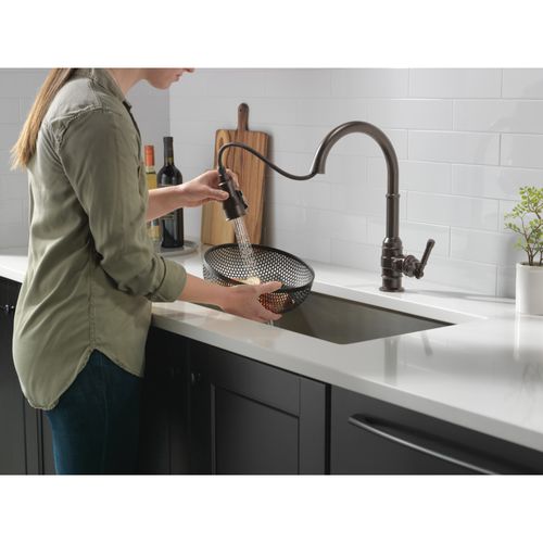 9190-RB-DST - Delta 9190-RB-DST - Broderick Single Handle Pull-Down ...