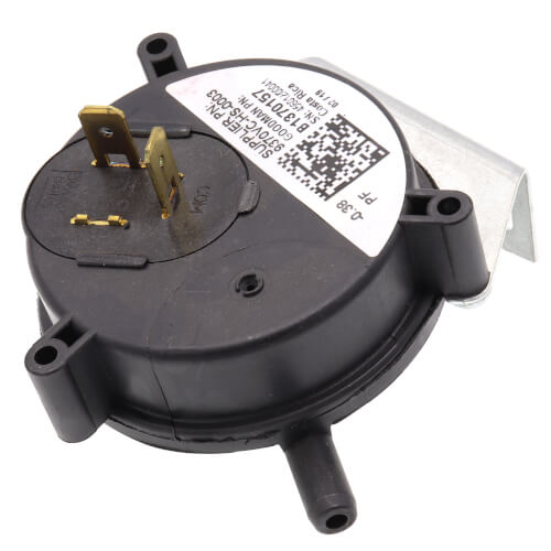 B1370157 - Goodman-Amana B1370157 - SPST Pressure Switch (-0.38" WC ...