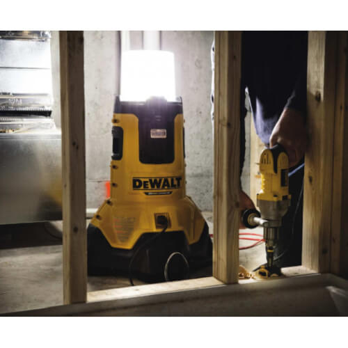 DCL070 - Dewalt DCL070 - 20V Tripod LED Light