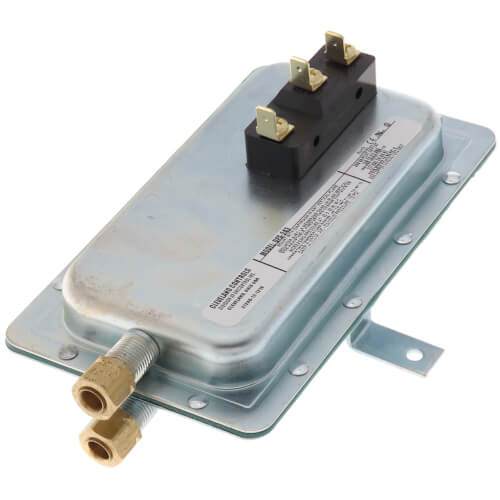 DFS-243 - Cleveland Controls DFS-243 - SPDT Fixed Point Air Flow Switch ...