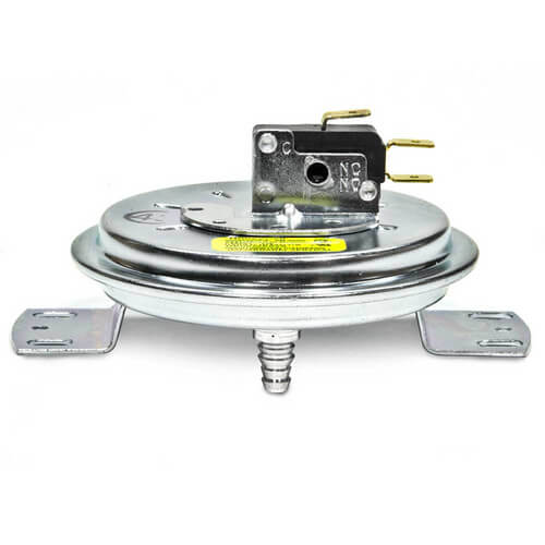 HK06WC070 - Carrier HK06WC070 - Range .35-1"SPDT Pressure Switch