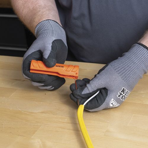 L1412 - Klein Tools L1412 - 5-in-1 Multi-Tool NM Romex Cable Ripper and ...